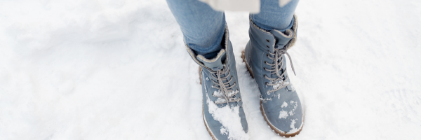 Winter Foot Care: A Frosty Guide to Healthy Feet in Canada - The Foot ...